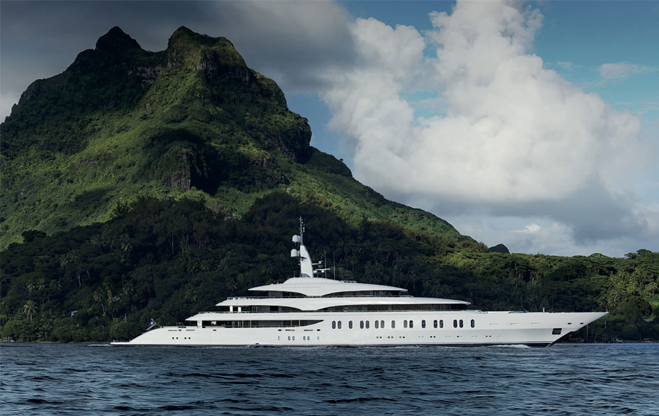 L'art suprême du nautisme... signé Benetti - Lunettes Galerie